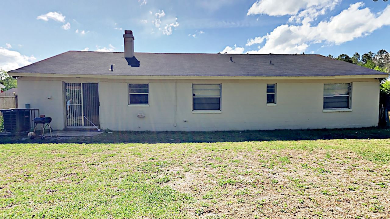 2593 Spring Lake Rd W-Jacksonville-32210, Duval